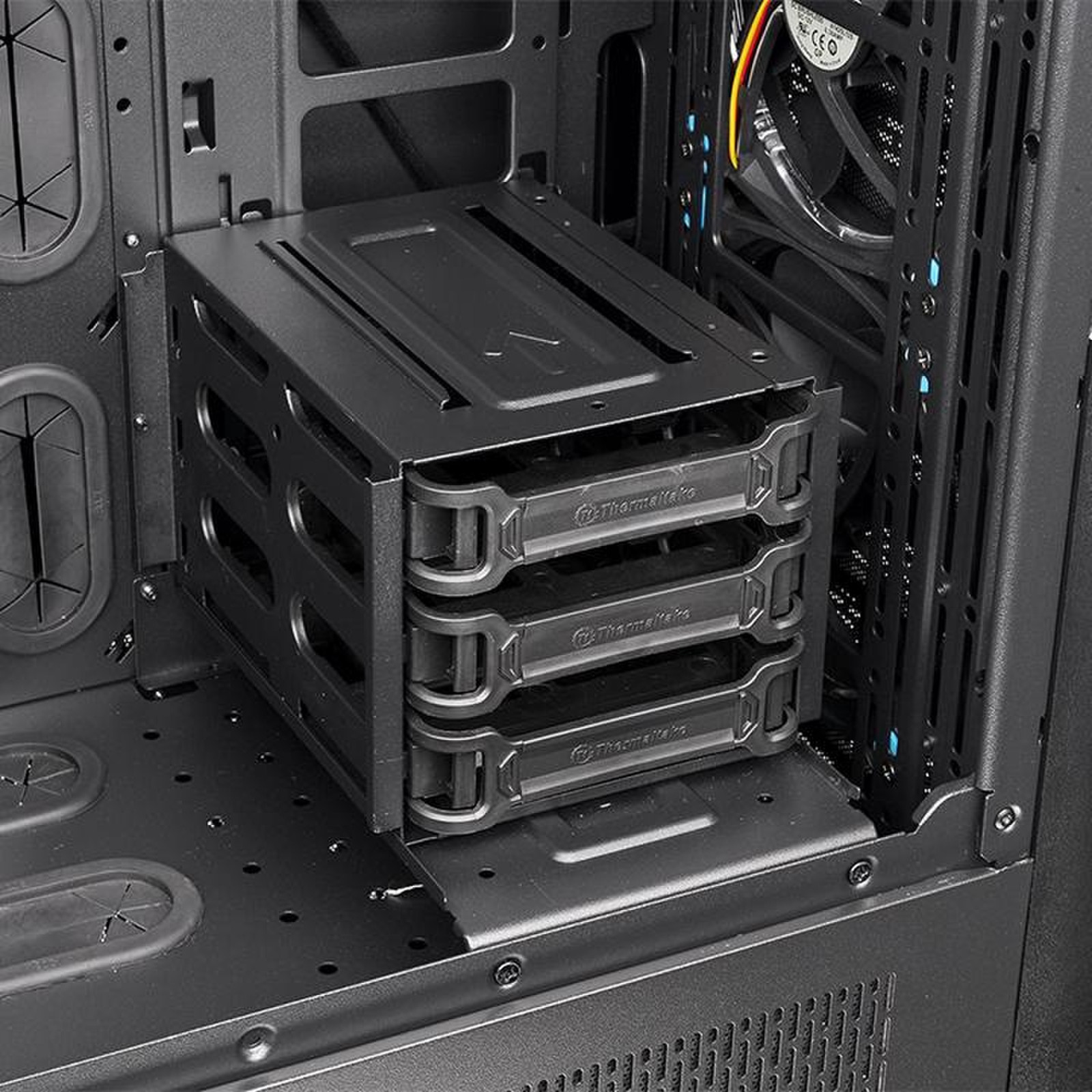 ᐈ Thermaltake Core X71 • Compare prices • Technical specifications.